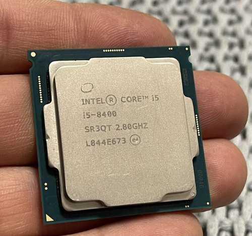 Процессор Intel Core i5 8400