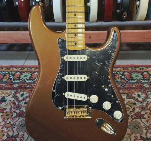 Электрогитара Fender Limited Edition Bruno Mars Stratocaster SSS Mars Mocha USA 2023 w/Case