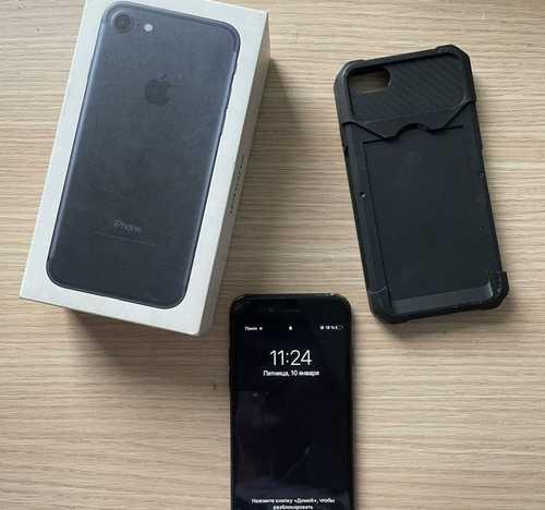 iPhone 7, 32 ГБ