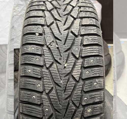 Nokian Tyres Nordman 7 215/60 R16