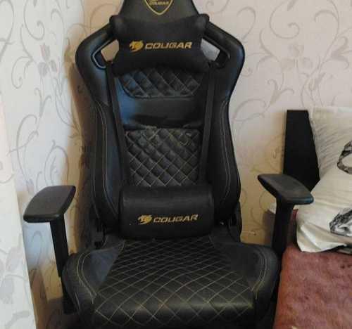 Компьютерное кресло Cougar