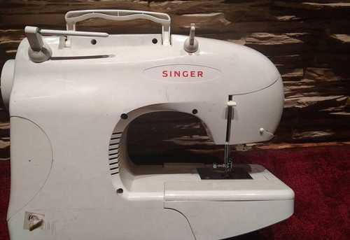 Швейная машина Singer 6038
