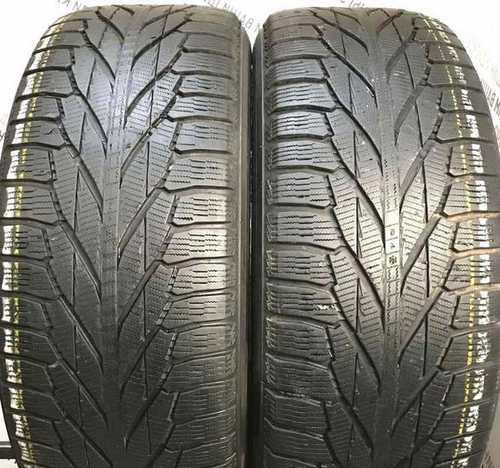 Nokian Tyres Hakkapeliitta R2 SUV 285/60 R18 116N