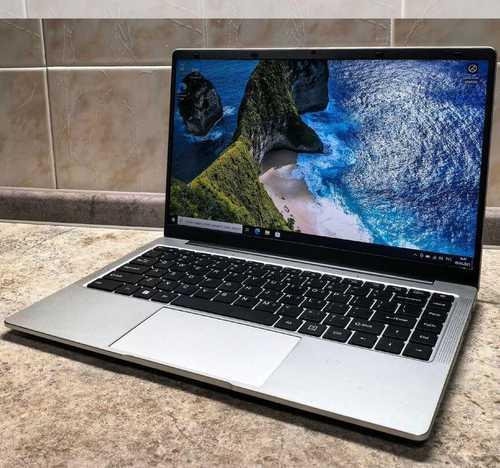 Ультрабук 14 дюймов IPS 6/128,Intel celeron N4000