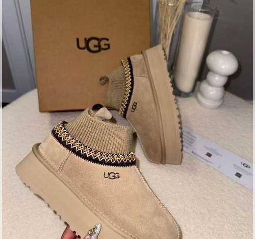 Ugg tazz с носком