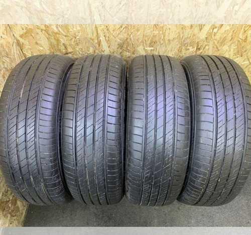 Kumho Solus HS63 215/60 R17 96H