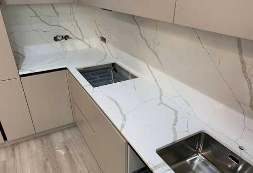 Столешница из искусственного камня в ванную/кухню