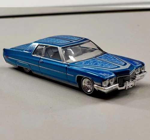 Cadillac Coupe Deville Greenlight 1:64