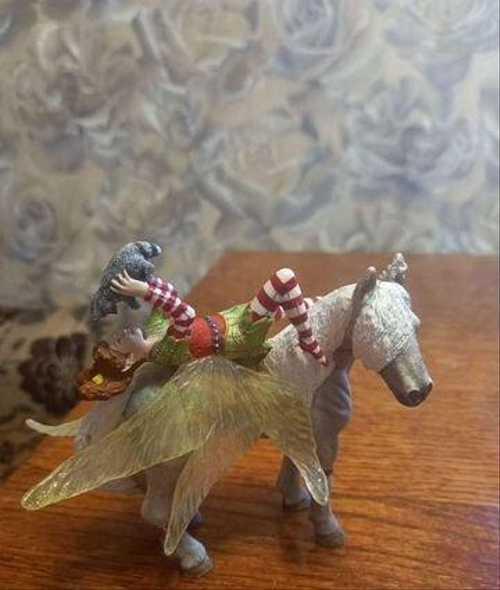 Лошадь с эльфом Schleich шляйх