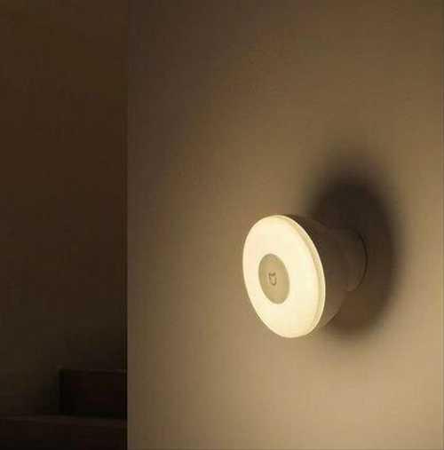 Ночник Xiaomi Yeelight Plug-in Light Sensor Night