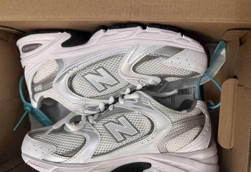 New balance 530 white silver metallic