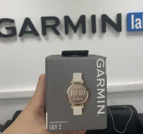 Garmin Lily 2 Cream Gold with Coconut Silicone