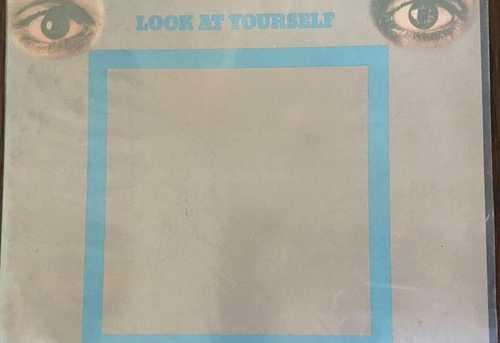 Uriah Heep - Look AT Yourself пластинки