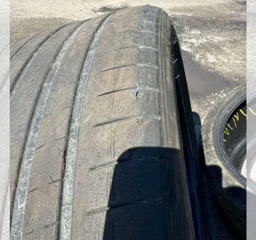 Michelin Pilot Super Sport 275/35 R20 102Y