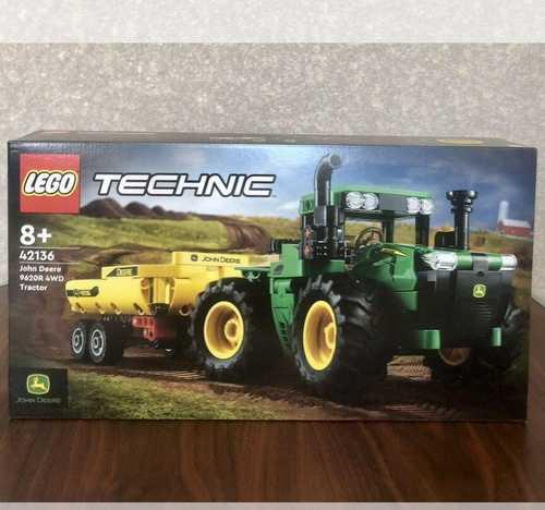 Lego Technic 42136 John Deere 9620R 4WD Tractor