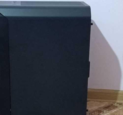 Корпус AeroCool Aero One Frost