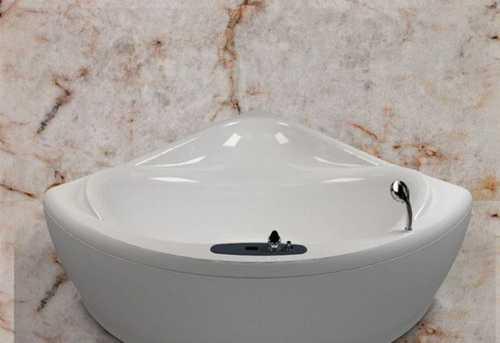 Акриловая ванна новая угловая wtg (Италия)