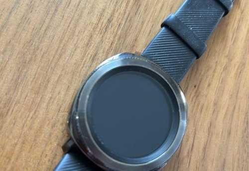 Умные часы Samsung Gear Sport SM-R600
