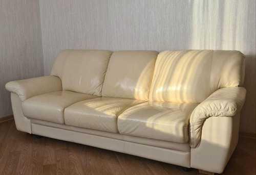 Финский кожаный диван