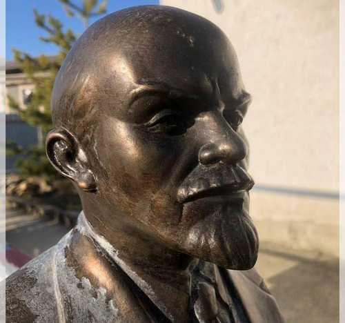 Бюст Ленина СССР