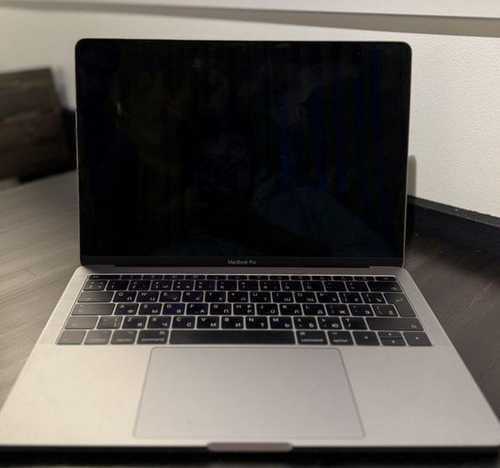 Apple macbook pro 13 256gb