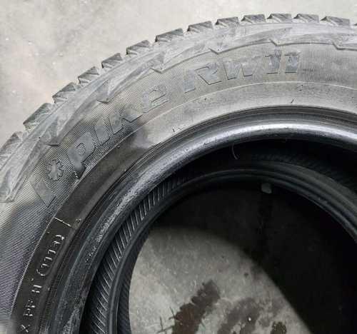 Hankook I'Pike RW11 215/70 R16 100T