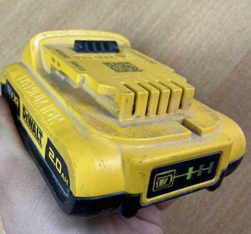 Зарядное устройство DeWalt