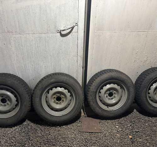 Nokian Tyres Nordman 7 175/70 R13