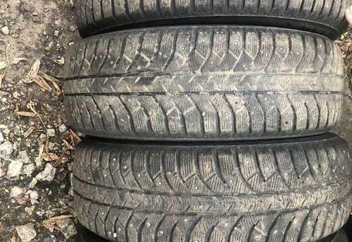 Bridgestone Ice Cruiser 7000 225/65 R17