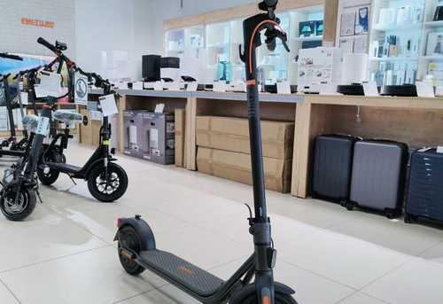 Ninebot KickScooter F2 Plus