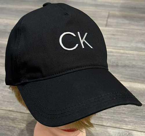 Бейсболка Calvin Klein