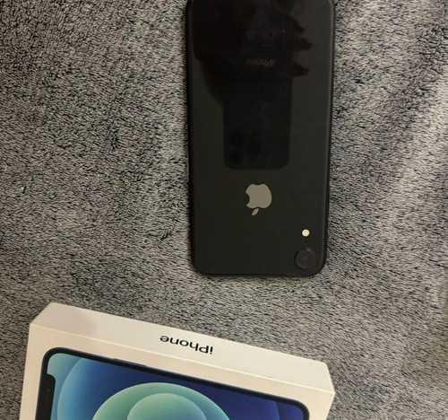 iPhone Xr, 128 ГБ