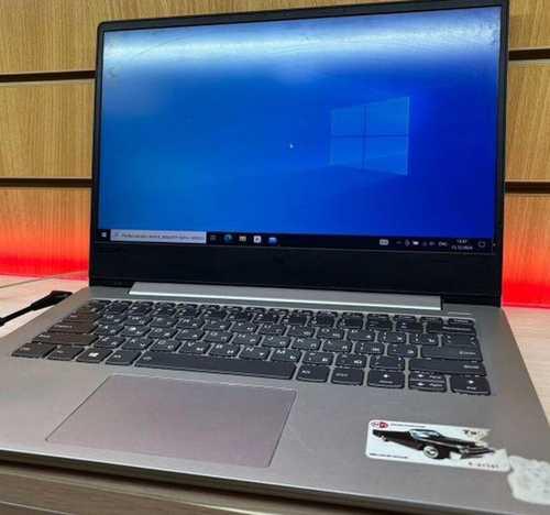 Ноутбук Lenovo I5