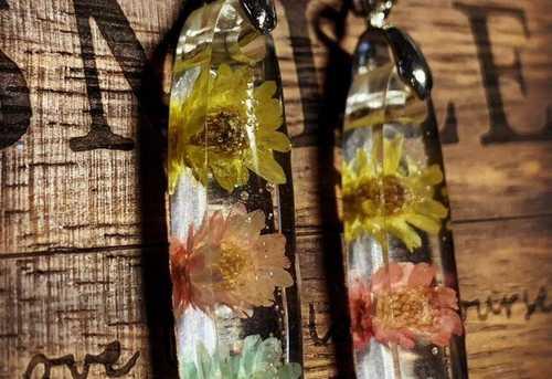 Серьги с цветами ручной работы из смолы handmade