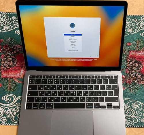 Apple macbook air 13 2020 i3