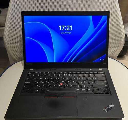 Lenovo thinkpad t490 16gb I7 512GB