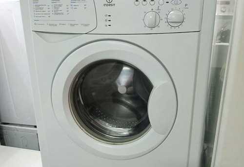 Узкая стиральная машина Indesit на гарантии. Дост