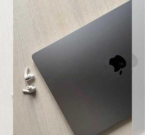 Новый MacBook Air 15" Space Gray