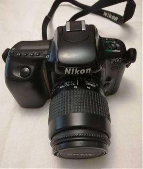 Пленочный Nikon F50 с объективом 35-80