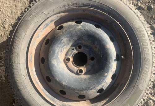 Bridgestone B700 185/65 R15