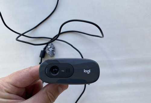 Веб камера Logitech c270