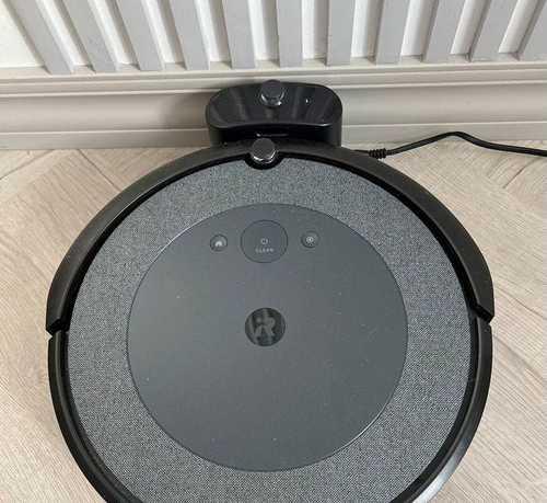 Робот пылесос iRobot Roomba i3
