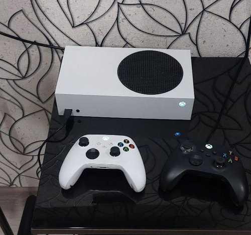 Продам xbox series s