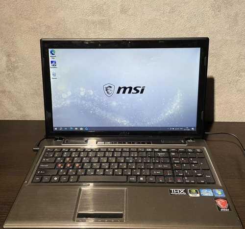 15.6" MSI MS-16Y1, Core i3, RAM 8 ГБ, 240 ГБ, Intel HD Graphics