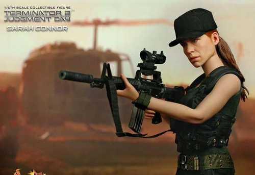 HOT toys MMS119 terminator 2 sarah connor