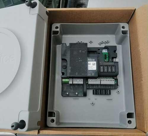Блок управления для распашных ворот nice MC800