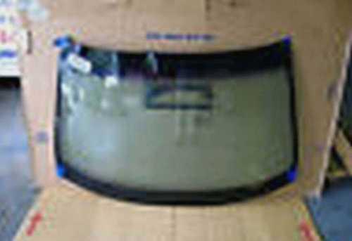 Лобовое стекло на Hyundai Solaris 2 Новое
