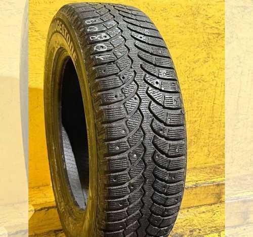 Bridgestone Blizzak Spike-01 225/65 R17 106T