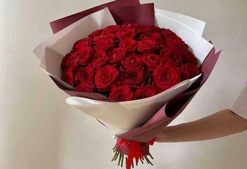 Розы Букет из 35 роз красных роз Розы с доставкой
