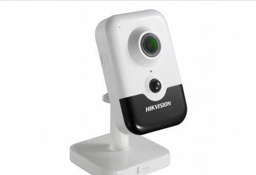 IP Видеокамера Hikvision DS-2CD2423G0-IW(2.8mm)(W)